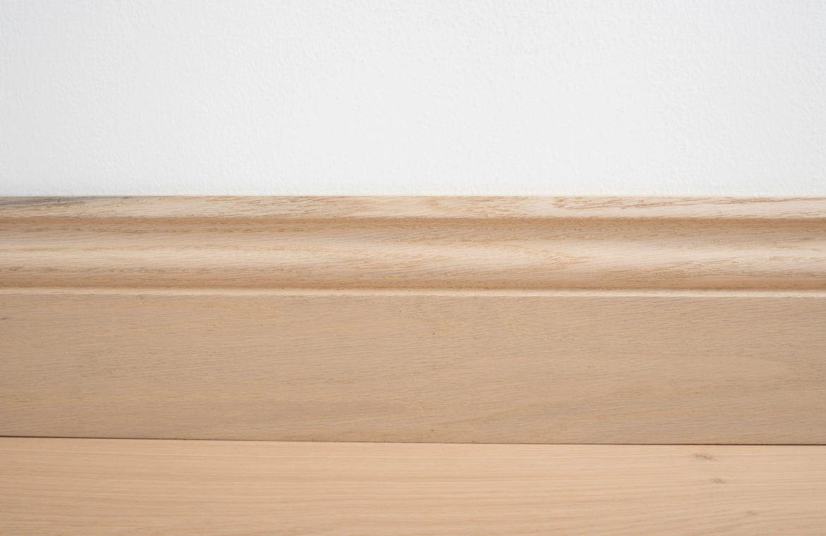 Invisible Oak Skirting Board 120 x 20mm - SW10